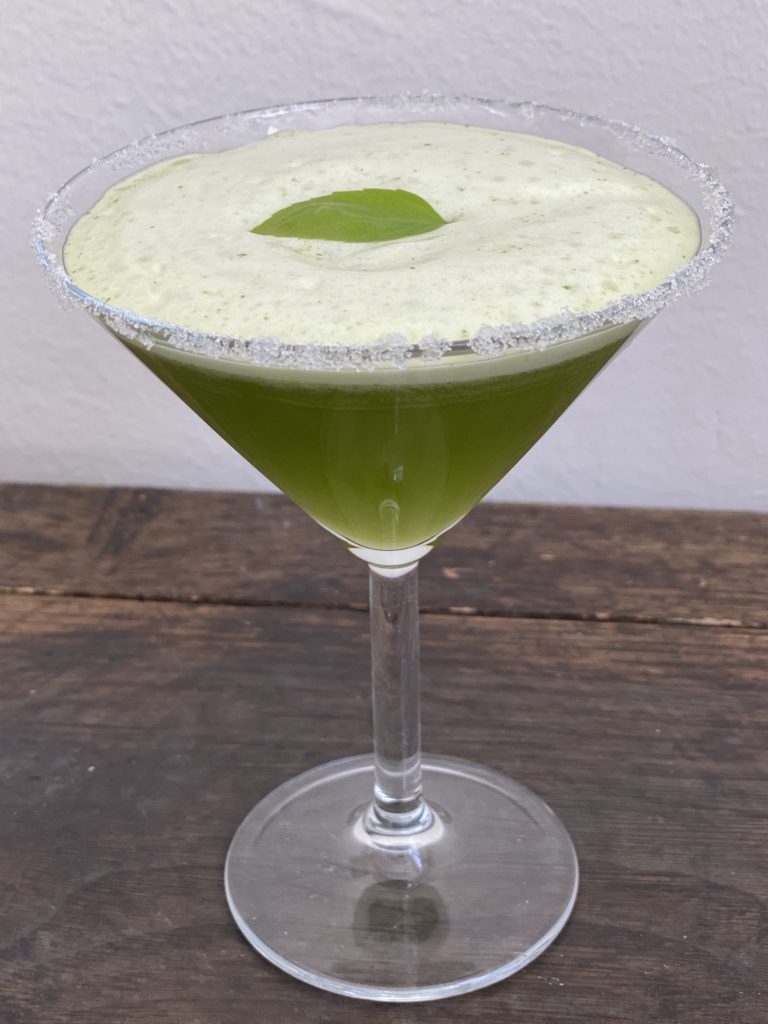 BASIL DROPS COCKTAIL - Malin Nordblom - Fab Foodie Swede